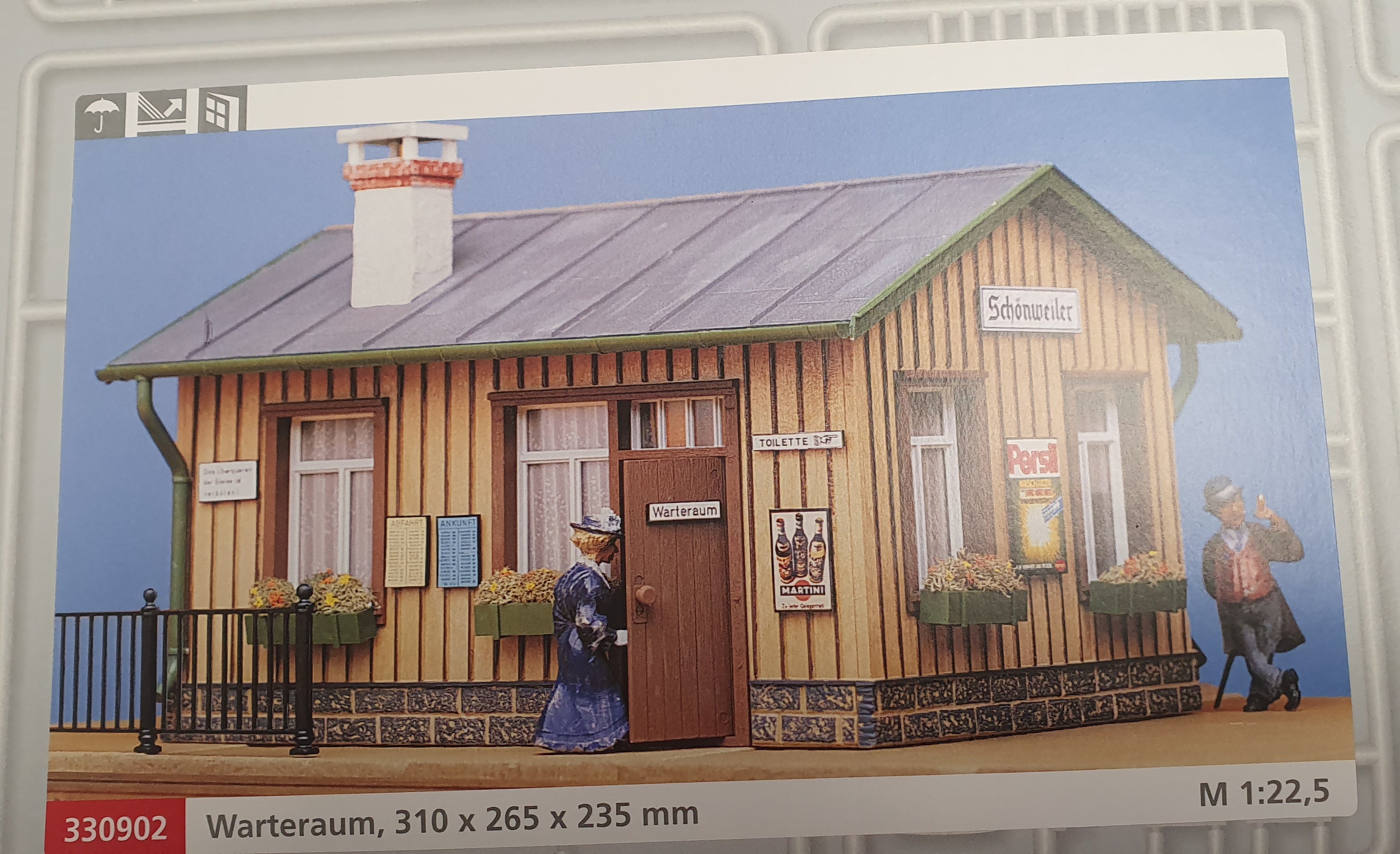 POLA Waiting room 330902 – Tony Green Steam Models