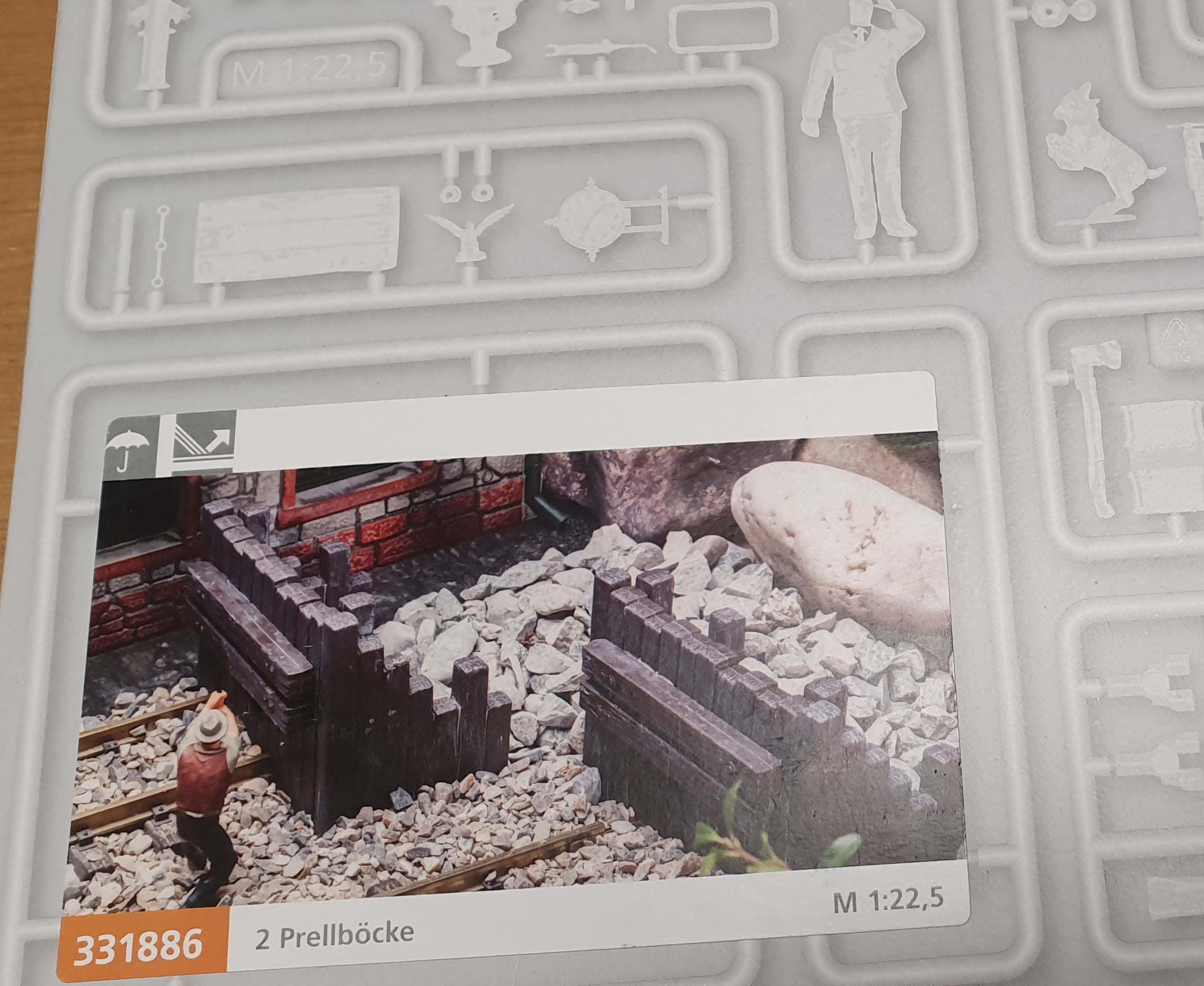 POLA Two track bumpers 331886 – Tony Green Steam Models