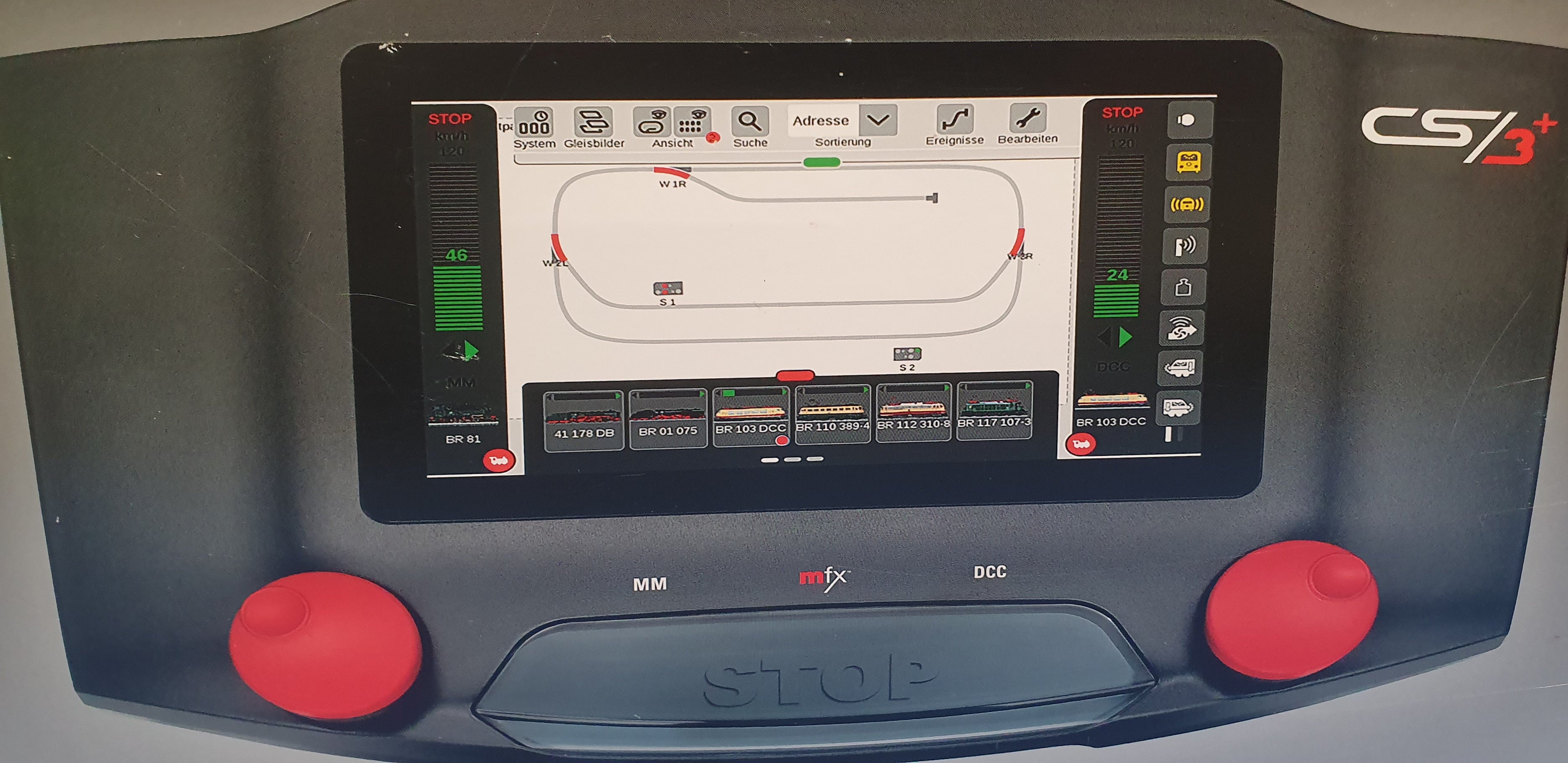 LGB G Scale Central station 3 plus L60216 – Tony Green Steam Models