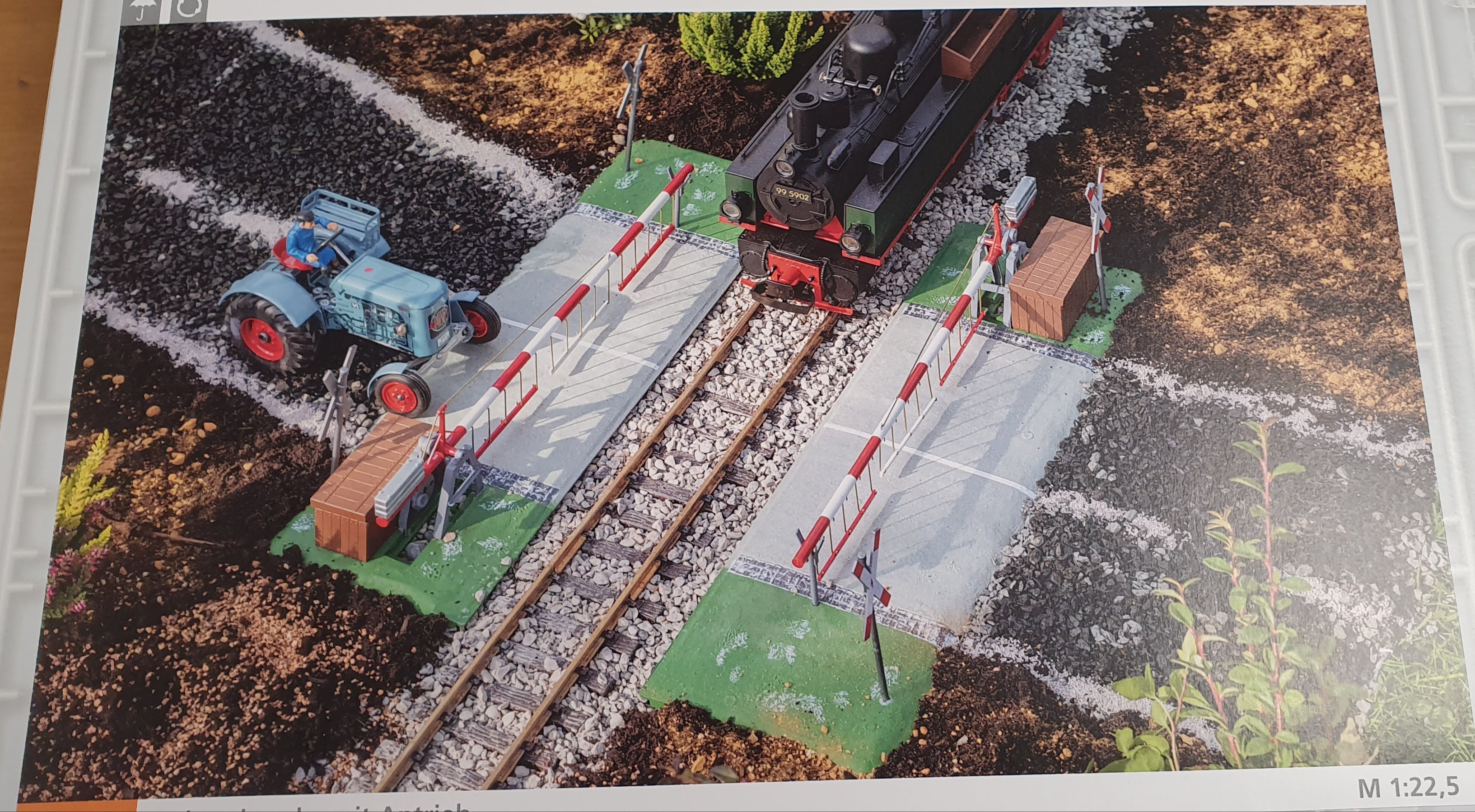 POLA Level crossing functional kit. 330870 – Tony Green Steam Models