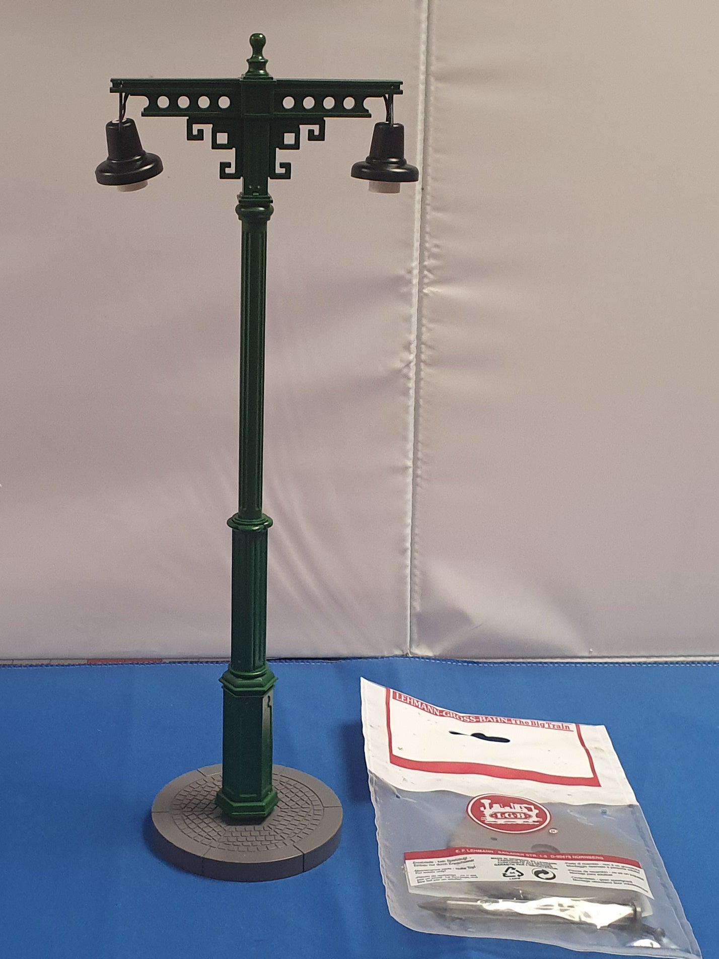 LGB G Scale Double Station light. 50560 – Tony Green Steam Models