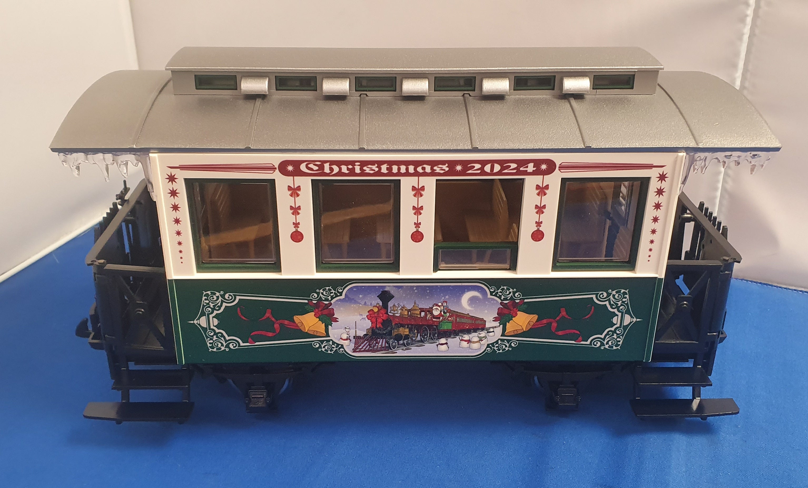 LGB G Scale- 2024 Christmas car 36024 – Tony Green Steam Models