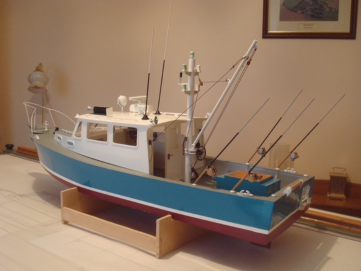 The Jumping Tuna 31" Long x 10" Beam – Tony Green Steam Models
